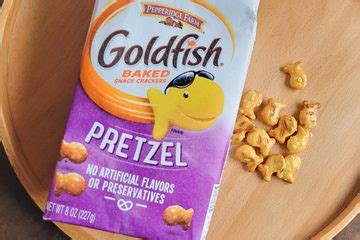 9 Most Popular Goldfish Flavors Tested And Ranked