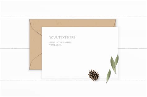 나무 배경 평면 위치 평면도 우아한 흰색 구성 편지 크 라프 트 종이 봉투 소나무 콘 잎 모던 양식에 대한 스톡 벡터 아트 및 기타 이미지 모던 양식 봉투 솔방울