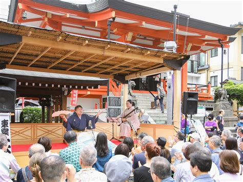 神楽坂で伝統芸能フェス神楽坂まち舞台 境内や路上で伝統芸能上演 市ケ谷経済新聞