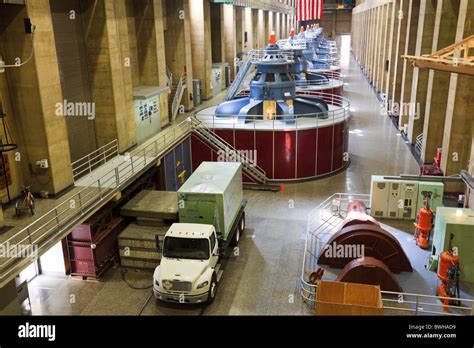 Inside Hoover Dam Special Dam Access Tour Restricted And Off Limits