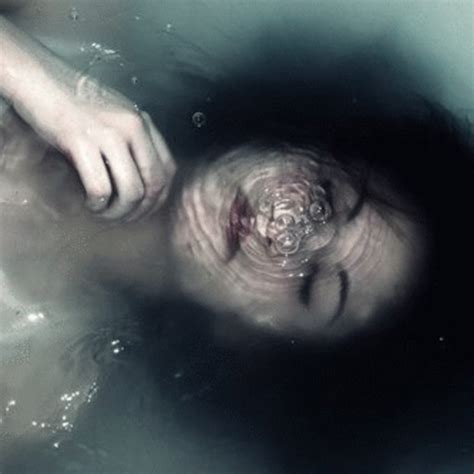 DROWNED BY BROKEN DREAMS Moodyshadow Tumblr Blog Tumlook