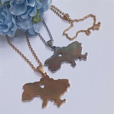 Колье карта украины — цена 220 грн в каталоге Колье и ожерелья Купить аксессуары по доступной