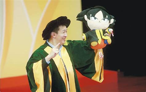 Emily教大頒榮譽院士 神奇小子蘇樺偉好耐無獲關注 電影令人諗起我 20221029 港聞 每日明報 明報新聞網