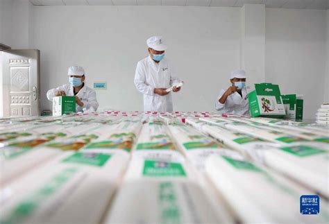 湖南张家界企业复工复产赶制订单 搜狐大视野 搜狐新闻