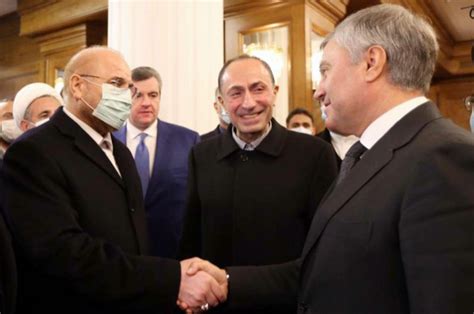 فرارو عکس قالیباف پیام رهبری را به رئیس دومای روسیه تحویل داد