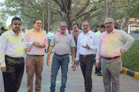Ramesh Narawade On Linkedin Happy Holi Celebrated Holi In Office With Everyone Holidahan…