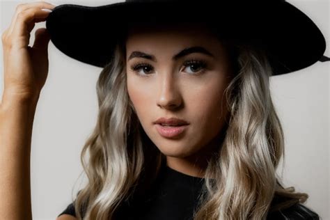 Scenestr Introducing Country Singer Songwriter Bella Mackenzie