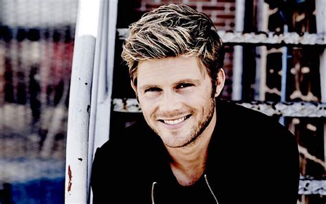 Tim Douwsma Te Gast Tijdens Modeshow In Winkelhart Ridderkerk — Rtv Ridderkerk