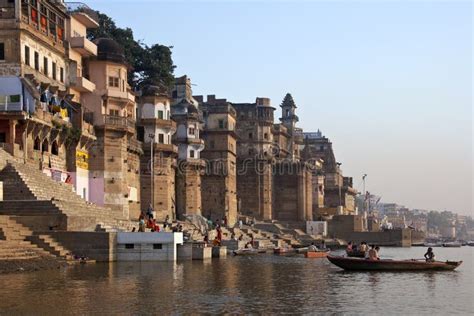 Hindu Ghats On The River Ganges Varanasi India Editorial Stock Image Image Of Culture