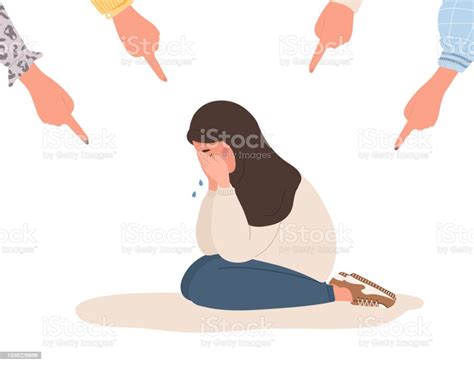 사회적 괴롭힘 슬픈 아랍 소녀를 가리키는 손가락 바닥에 앉아 울고 히잡에 우울한 십대 학교에서의 폭력 플랫 만화 스타일의 벡터 일러스트레이션 집단 따돌림에 대한 스톡 벡터