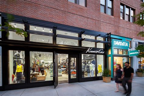 Assembly Row Commonwealth Building