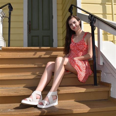 Alexandra Botezs Feet