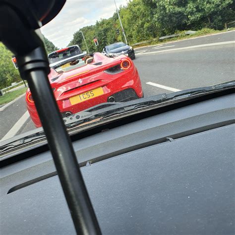 still doesn t know how to centre a div r programmerhumor