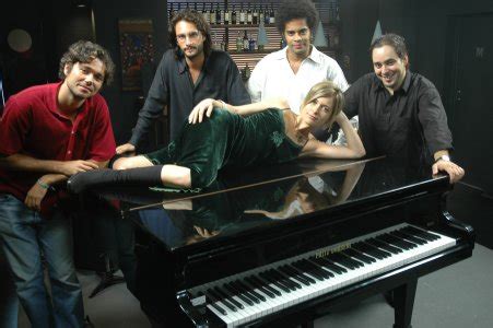 Os Desafinados Filme Trailer Sinopse E Curiosidades Cinema