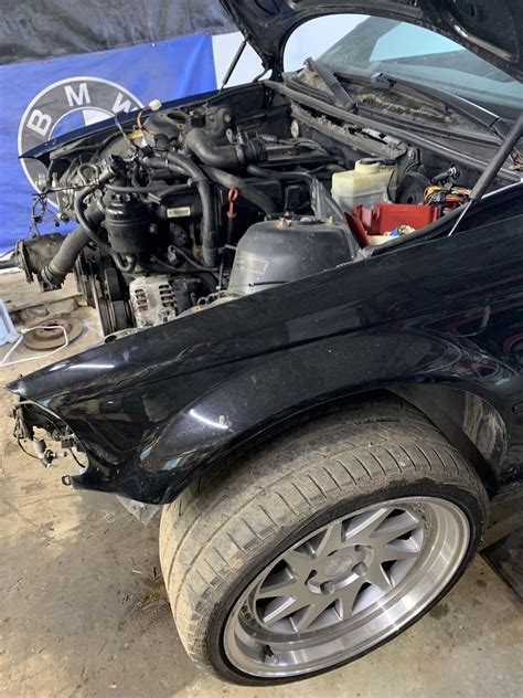 Let The Ls Commence R E46