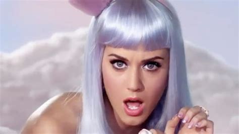 Katy Perry California Gurls Music Video