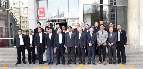 ပြည်ထောင်စုဝန်ကြီး ဒေါက်တာ ဖေမြင့် တရုတ်နိုင်ငံကွန်မြူနစ်ပါတီ ပေါ်လစ်ဗျူရိုအဖွဲ့ဝင်နှင့် ဗဟိုကော