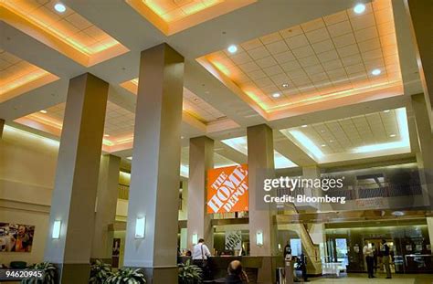Corporate Headquarters Interior Photos And Premium High Res Pictures