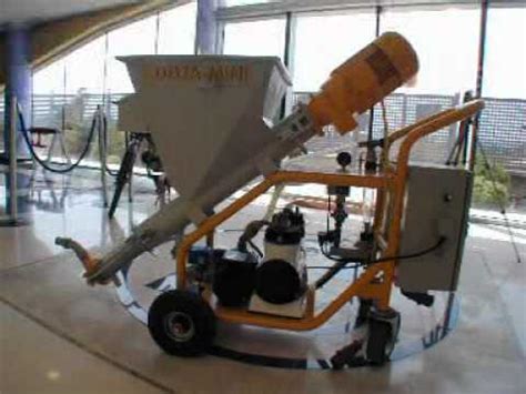 Revocadora Mini Maquina De Proyectar Yeso Y Mortero Youtube