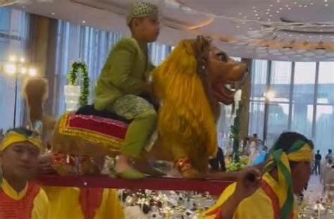 Mewah Intip Potret Acara Sunatan Keponakan Syahrini Gak Kalah Dari Nikahan