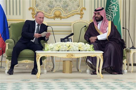 Путин и наследный принц Саудовской Аравии обсудили координацию стран в