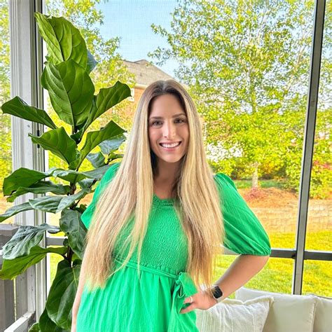 I Have Had A Lot Of Questions On This Picture Light Since I Shared My Diy Shiplap Wall So I