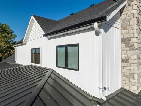 Board And Batten Farm House Board And Batten Metal Siding Pros Cons
