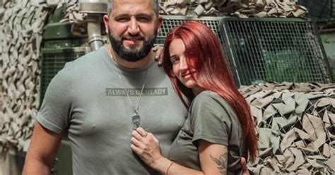 Снайперка Емеральд поділилася з якими проблемами зіткнулася після народження дитини Афіша