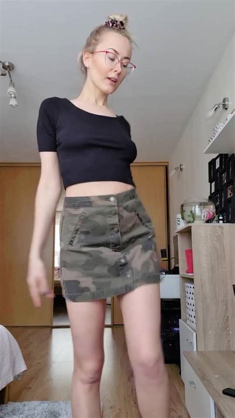 Tw Feeling Extra Horny Today Scrolller