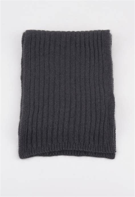 Купить Платки 11 9001 01 за 2 290 руб в интернет магазине Mario