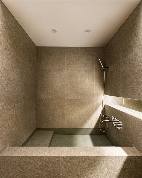 윤현상재 쌀쌀한 요즘 날씨에 생각나는 따뜻한 욕실입니다 보기만 해도 피로가 풀리는 기분이에요 벌써