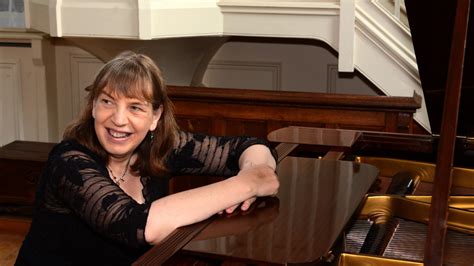 Anna Le Hair Aylesbury Lunchtime Music