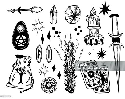 벡터 마법 요소의 집합입니다 마법사를위한 오컬트 세트 손으로 그린 단검 양초 크리스탈 타로 허브 룬 별 점 Vajrayana Buddhism에 대한 스톡 벡터 아트 및 기타