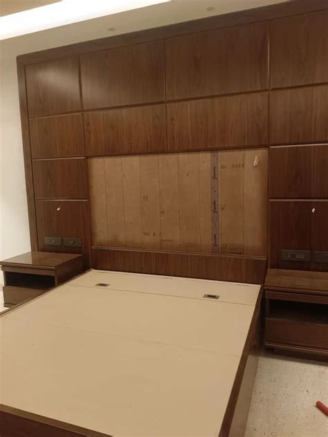 Wooden Wall Varnish Polishing Service In Mumbai Id 2855400671588