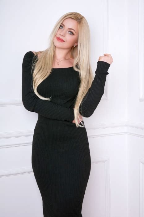 Oksana Age 31 Kiev Traditional Ukrainian Dating