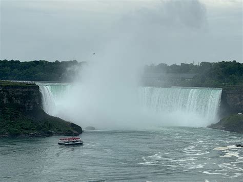 [여름 한정] 몬트리올 출발 2일 투어 천개의 섬 토론토 나이아가라 폭포 캐나다 Kkday