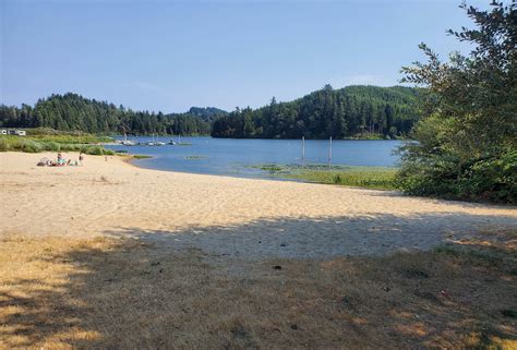 Tenmile Lake County Campground Lakeside Oregon