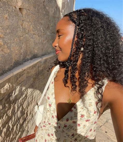 Pin By Cimone On Black Women 🥰😍🤤 Hair Inspiration Curly Hair Styles