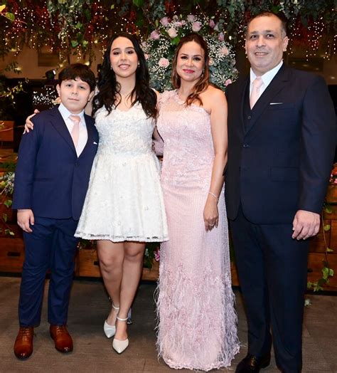 El 15 De María Fernanda Elizeche Portillo Sociales Abc Color