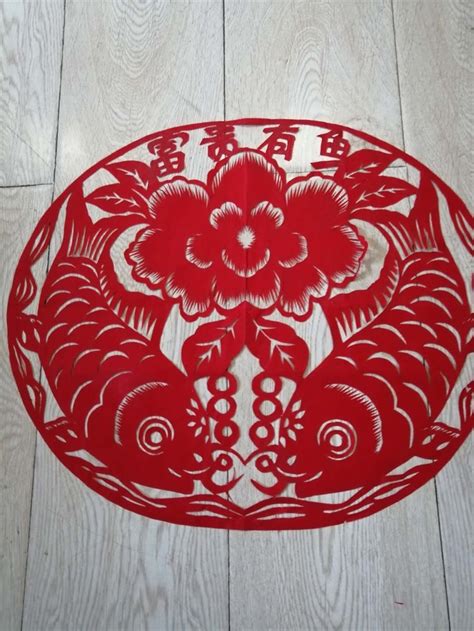 黑久利 剪纸作品 石雀故事