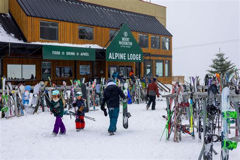Alpine Skiing Mount Washington Alpine Resort