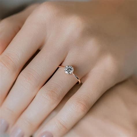 Round Cut Engagement Rings Artofit