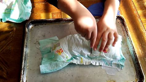 What The Inside Of A Wet Diaper Looks Like Youtube