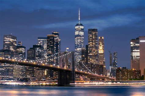 Manhattan Skyline Brooklyn Bridge