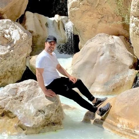 ᠻꪖꪹకꫝꪖᦔ Farshad Javan Forouzandeh • Threads Say More