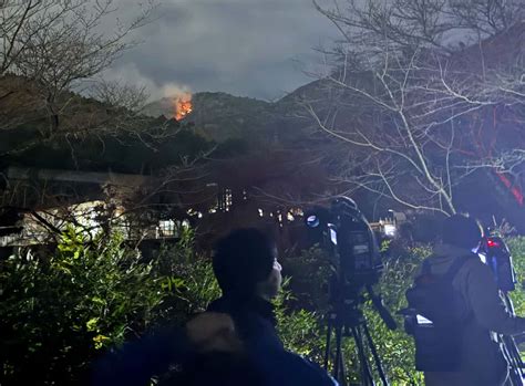 神奈川で山林火災 伊勢原市と厚木市にまたがる日向山 消火難しく10日から活動開始 産経ニュース