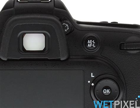 Review Back Button Autofocus