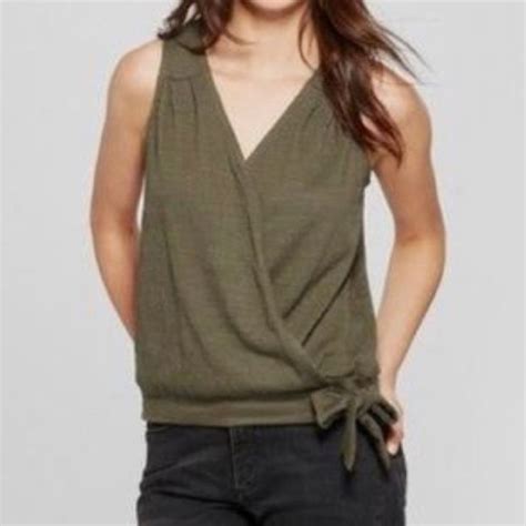 Universal Thread Tops Universal Thread Sleeveless Top Olive Green