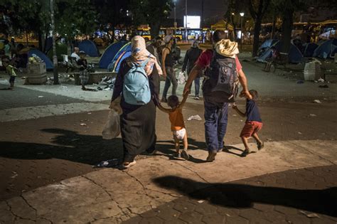Putevi Očajnika Izložba Fadila Šarkija U Beogradu