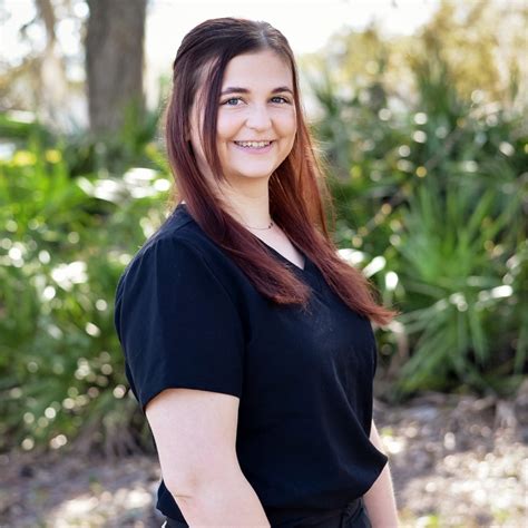 Lauren Singleton Esthetician Self Linkedin